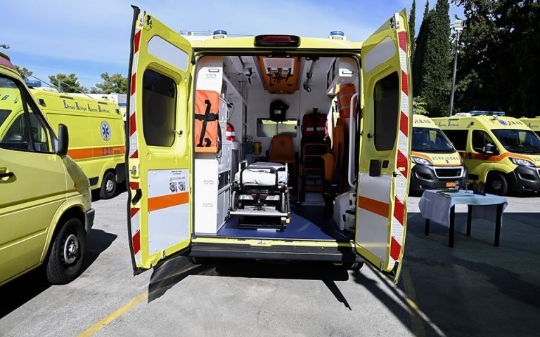 Ένωση Ελλήνων Εφοπλιστών: Δωρεά 20 ασθενοφόρων στο ΕΚΑΒ - Usay.gr