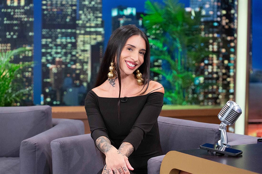 Η συγκλονιστική εξομολόγηση της Dat Lilly για την απόρριψη της μητέρας ...