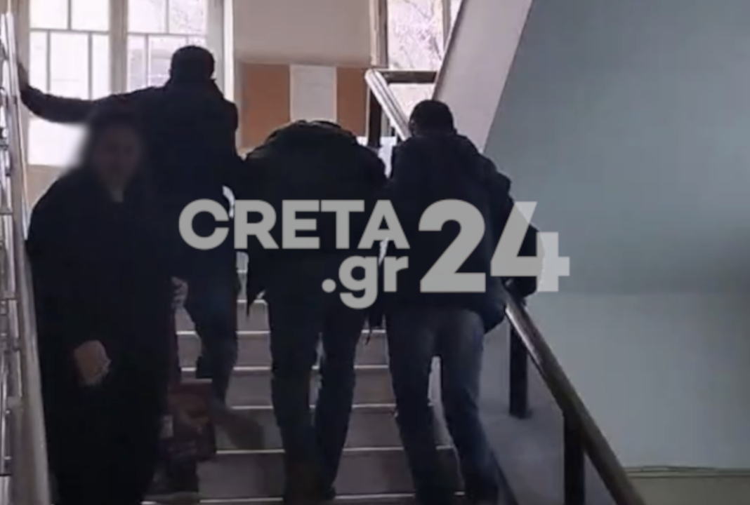 Στον εισαγγελέα ο λυράρης για το βιασμό και τη μαστροπεία του 11χρονου ...