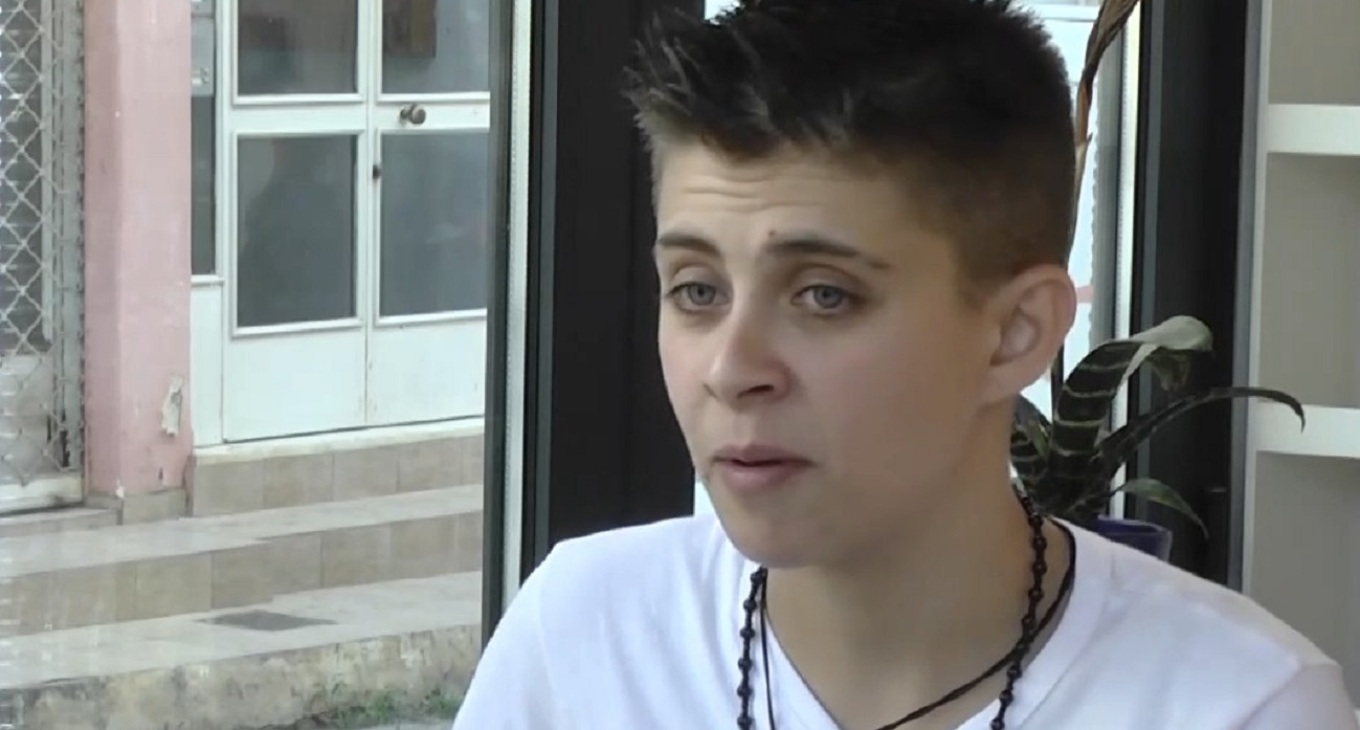 Γιατί προσήχθη στο Τμήμα Ομόνοιας η Ειρήνη Μουρτζούκου - Usay.gr